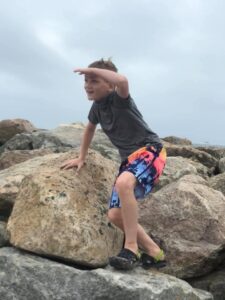 25 Things to Do at the Beach when it’s Too Cold to Swim - Affordable ...